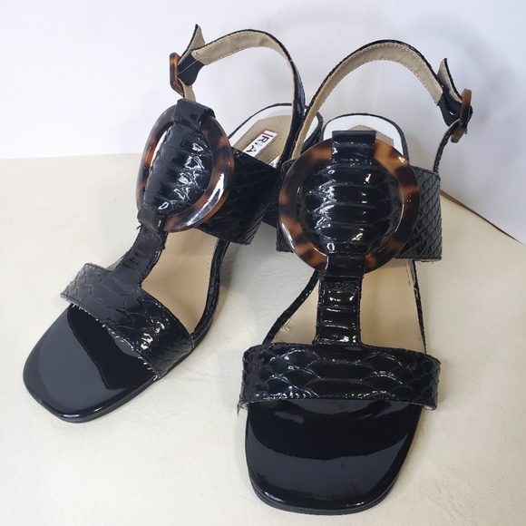 Rialto | Shoes | Rialto Shoes Saomi Womens Sandals Size 9m | Poshmark